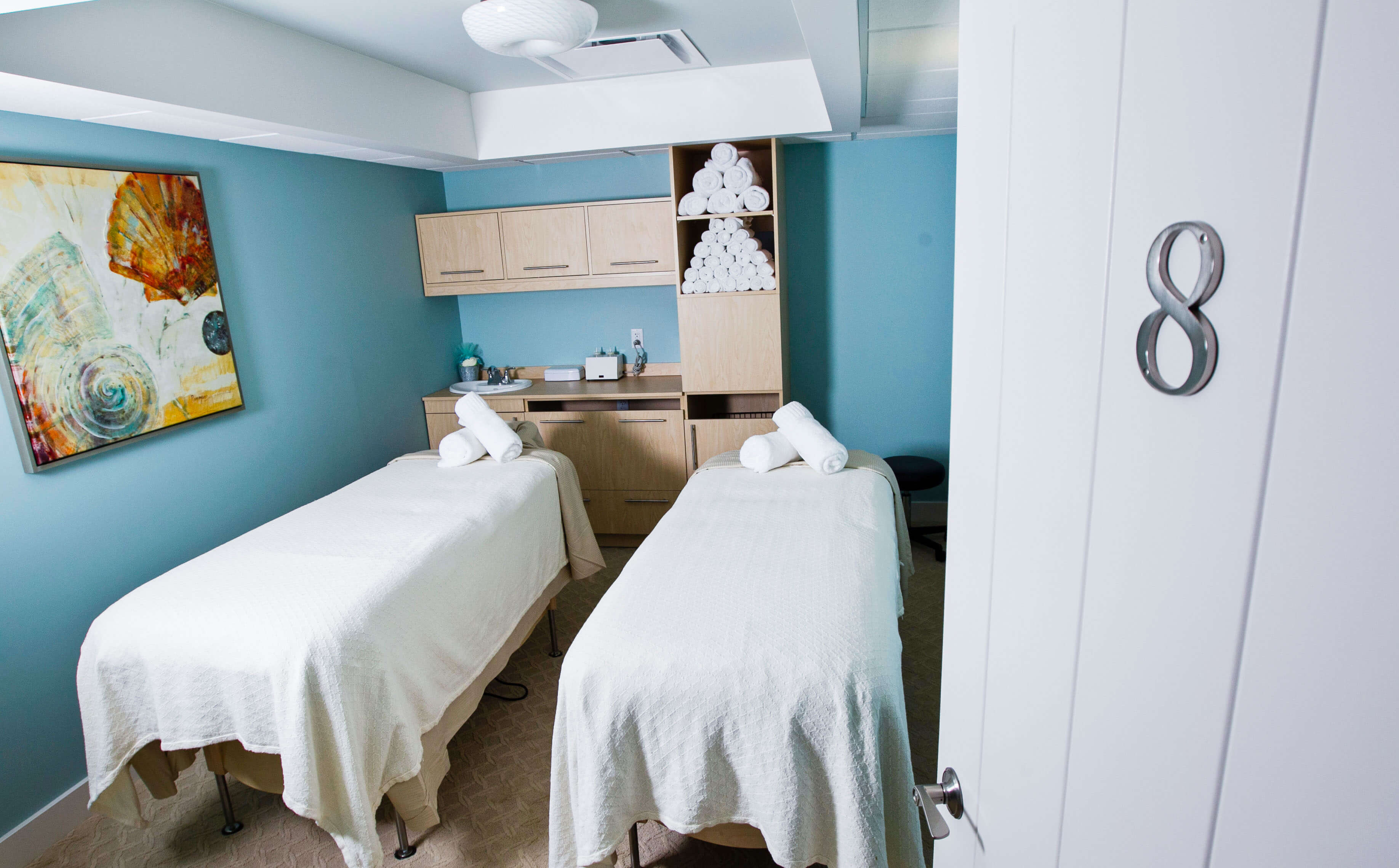 Calladora Spa Beauty By The Water - Lake Lawn Resort