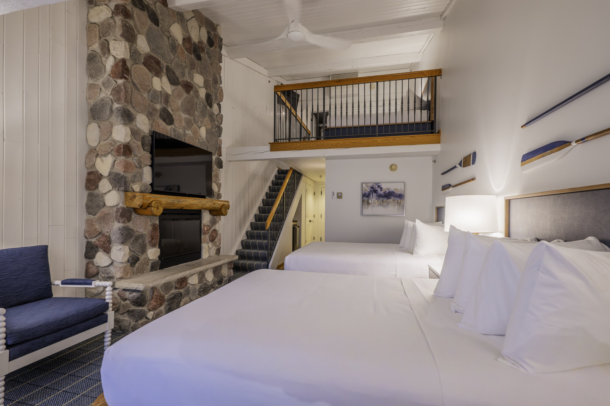 Rooms - Lake Lawn Resort